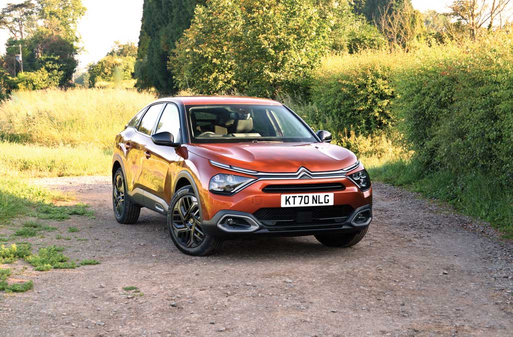 Diesel&EcoCar Magazine | Citroën C4 Shine Plus BlueHDi 130 Automatic